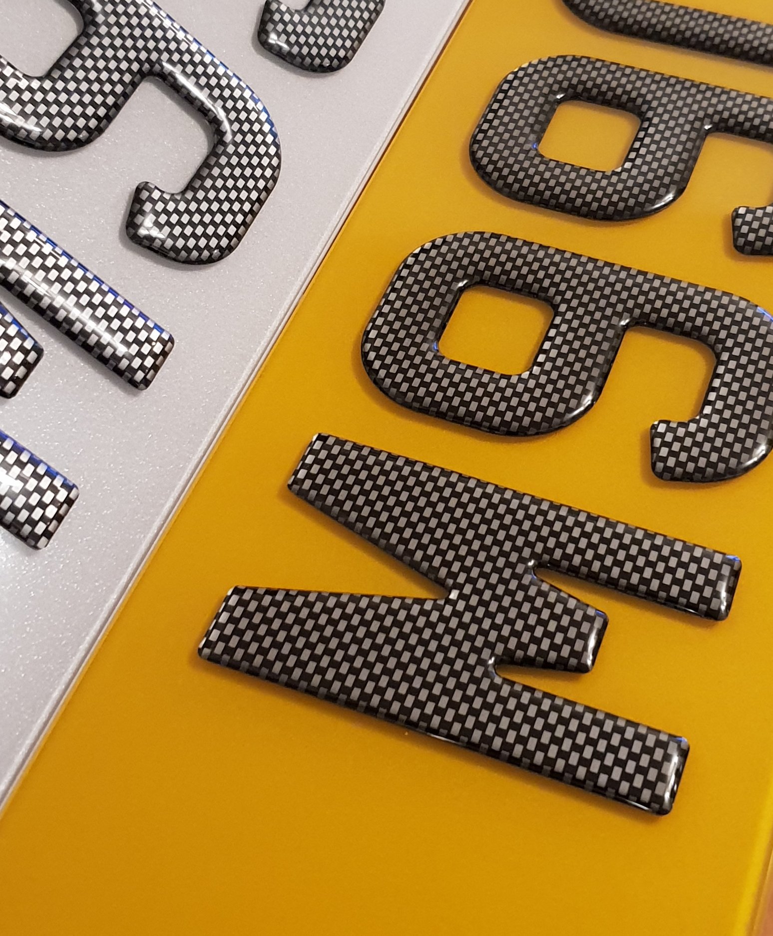3D CARBON GEL SHOW NUMBER PLATES – PLATES MAKER LTD